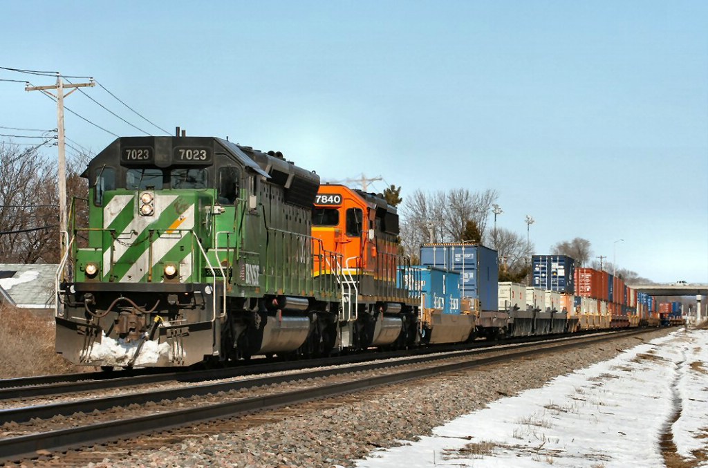 BNSF 7023